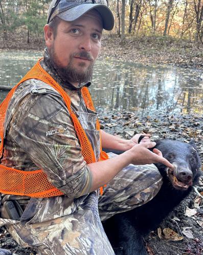 Black bear hunt bountiful for Cassville man | News ...
