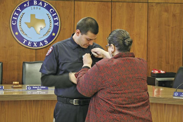 Police chief swears in three, promotes Sgt. in ceremony | Gallery ...
