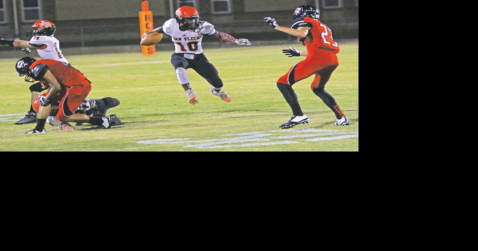 Van Vleck looking to win homecoming | Community | baycitytribune.com