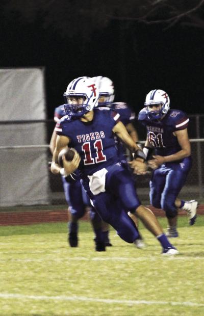 Tidehaven completes perfect season in 48-18 win over Bloomington, meets ...