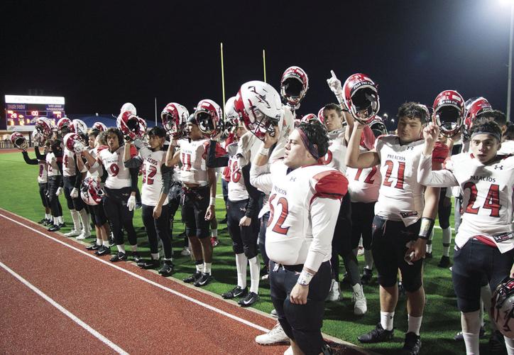 Palacios falls to Edna in bi-district round | Sports | baycitytribune.com