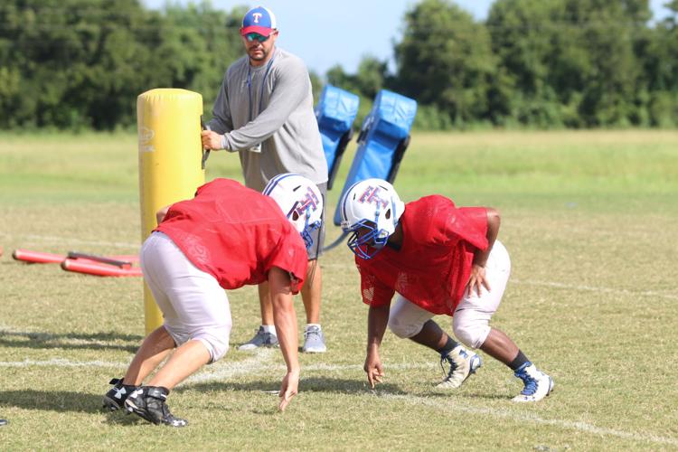 Tidehaven Football Practice | Gallery | baycitytribune.com