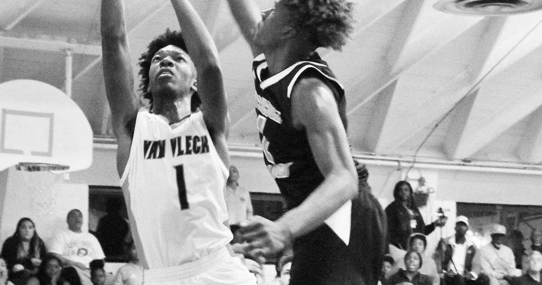 Van Vleck claims first with victory | Community | baycitytribune.com