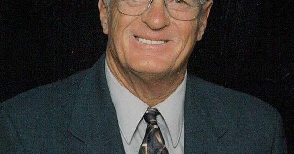 Floyd Ray Hobbs | Obituaries | baycitytribune.com