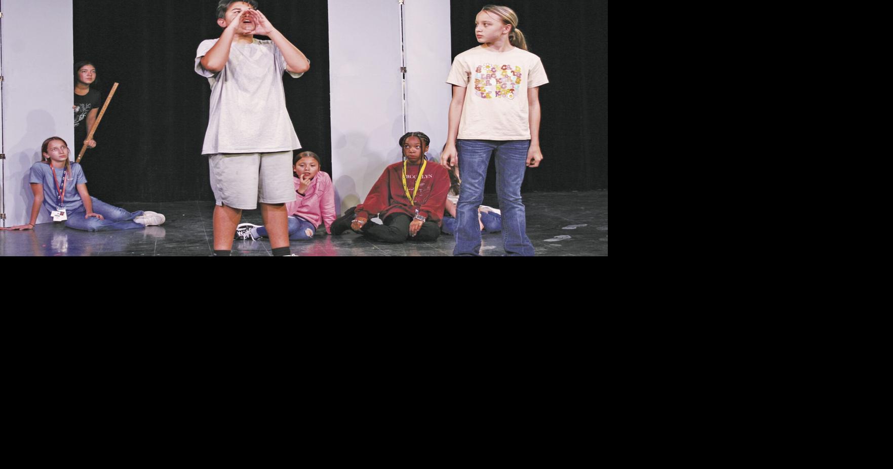 Bay City Jr. High Hansel and Gretel production sells out three days of ...
