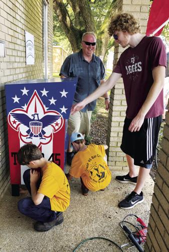 Hestand donates flag dropbox for retired flags | News | baycitytribune.com