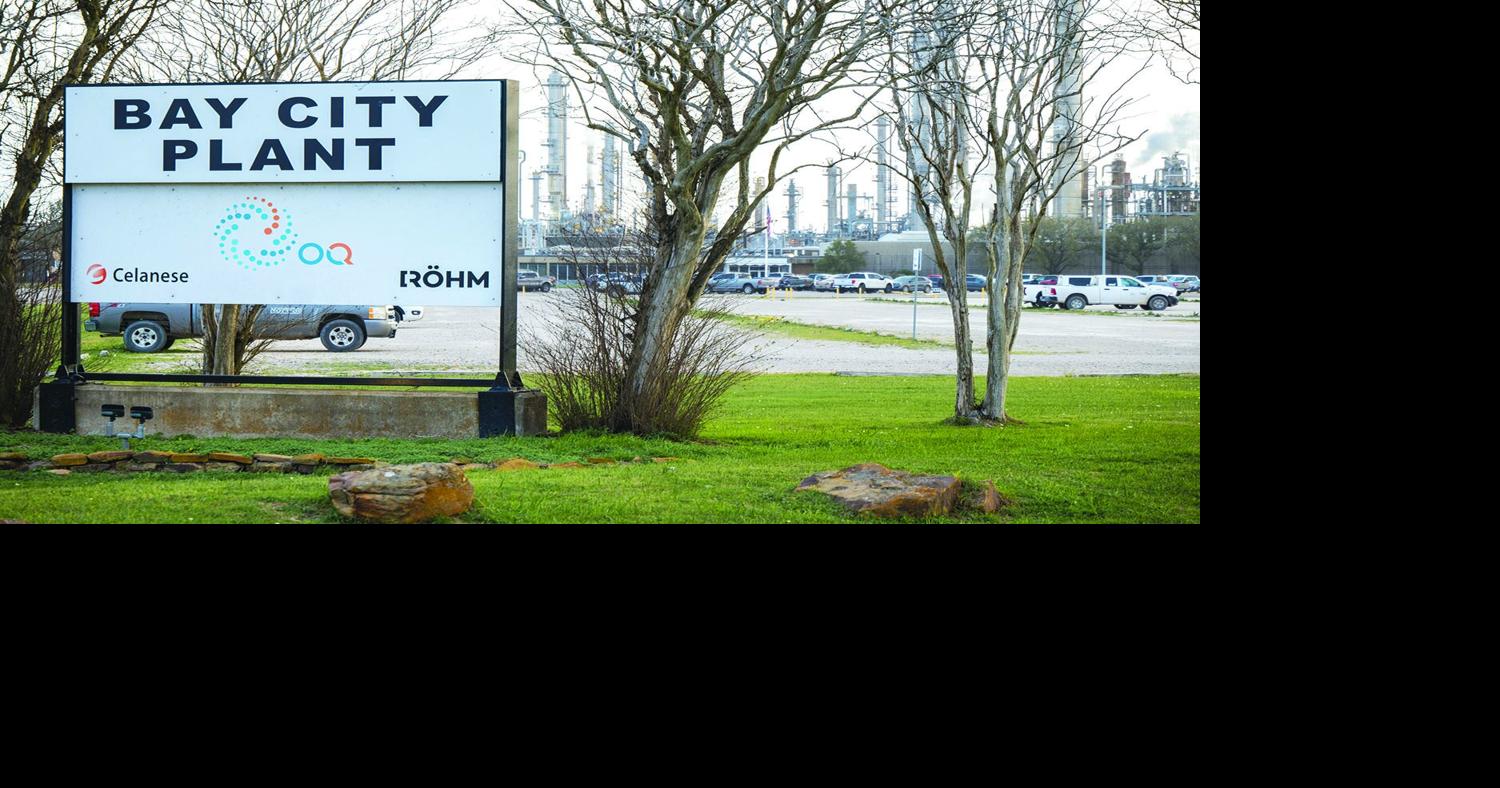 Workers released from hospital after Friday's ammonia vapor incident at ...