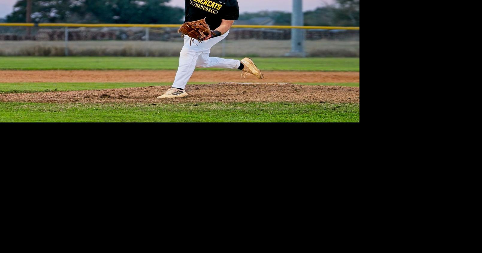 DeWitt leads Blackcats in all-district honors | Sports | baycitytribune.com