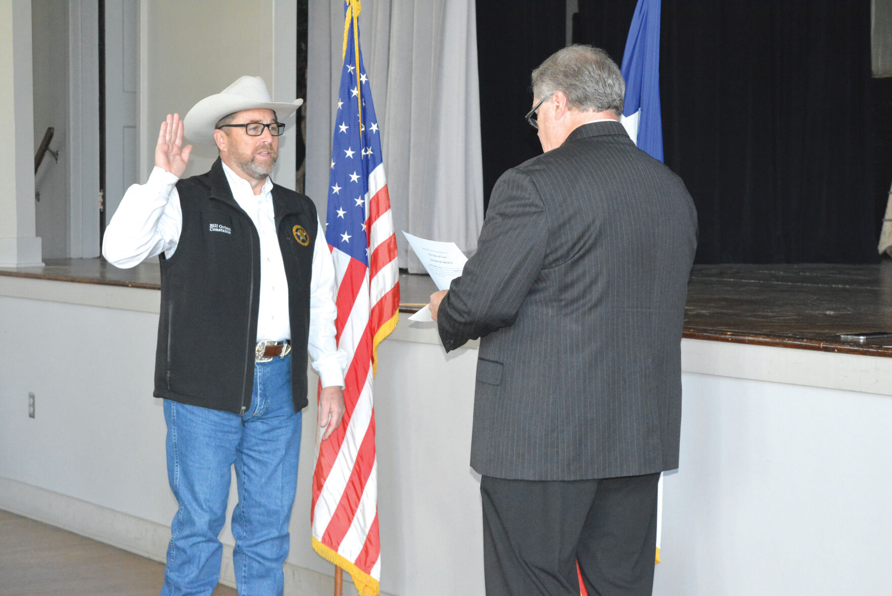 Precinct 6 Constable Bill Orton starts role without essential equipment ...