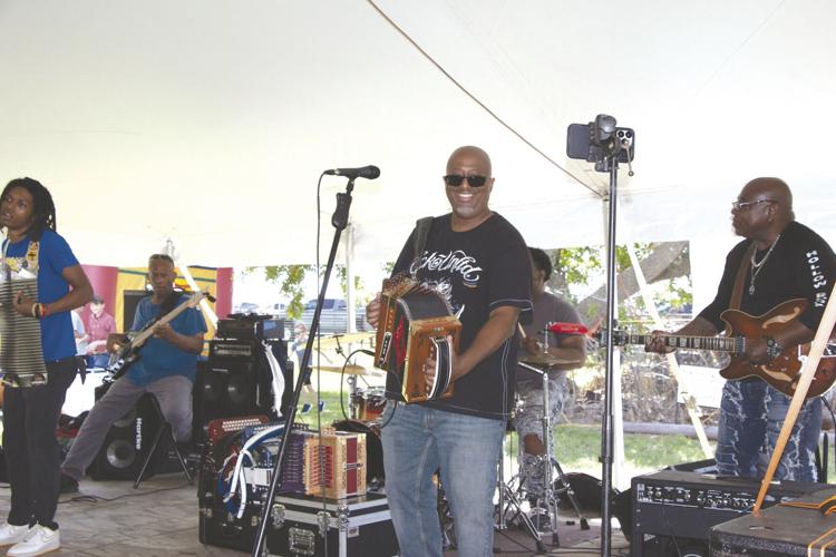 15K raised from El Maton Crawfish Cook-off | Gallery | baycitytribune.com