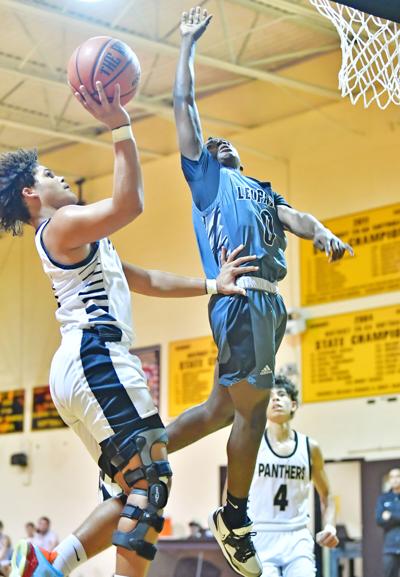 Austin leads Van Vleck in all-district honors | Sports | baycitytribune.com