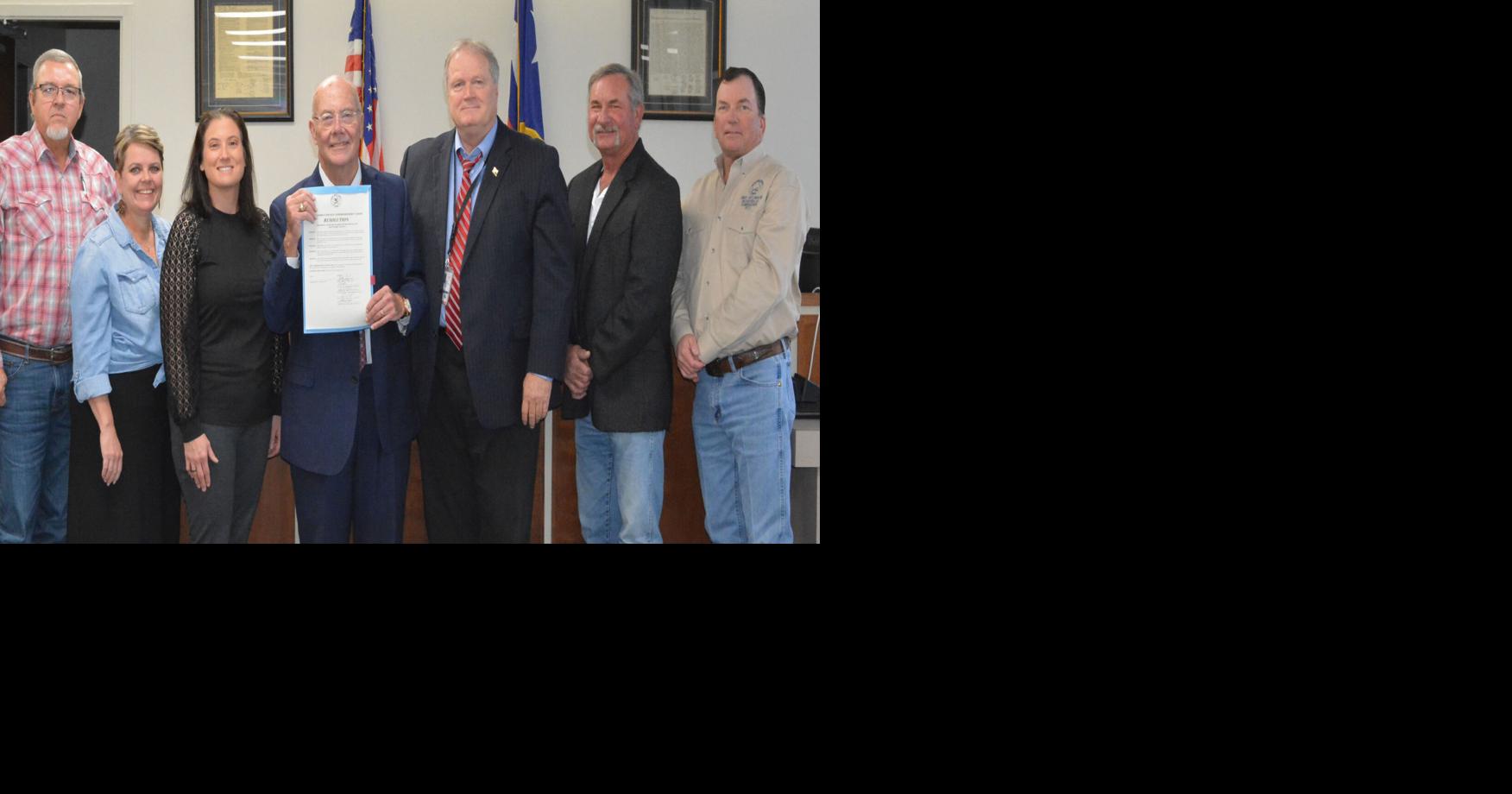 Former 23rd District Judge Ben Hardin honored for service | News | baycitytribune.com