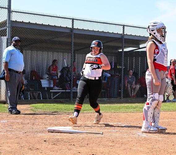 Van Vleck finishes 2-0-2 at own tournament; Palacios goes 1-0-1 ...