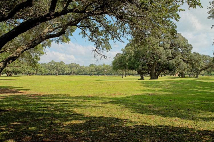 MAKING THE ROUNDS: Unique Bay-Cel course in prime condition | Sports ...