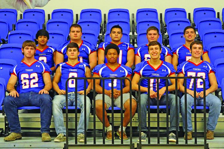 Tidehaven Football Honors | Sports | baycitytribune.com