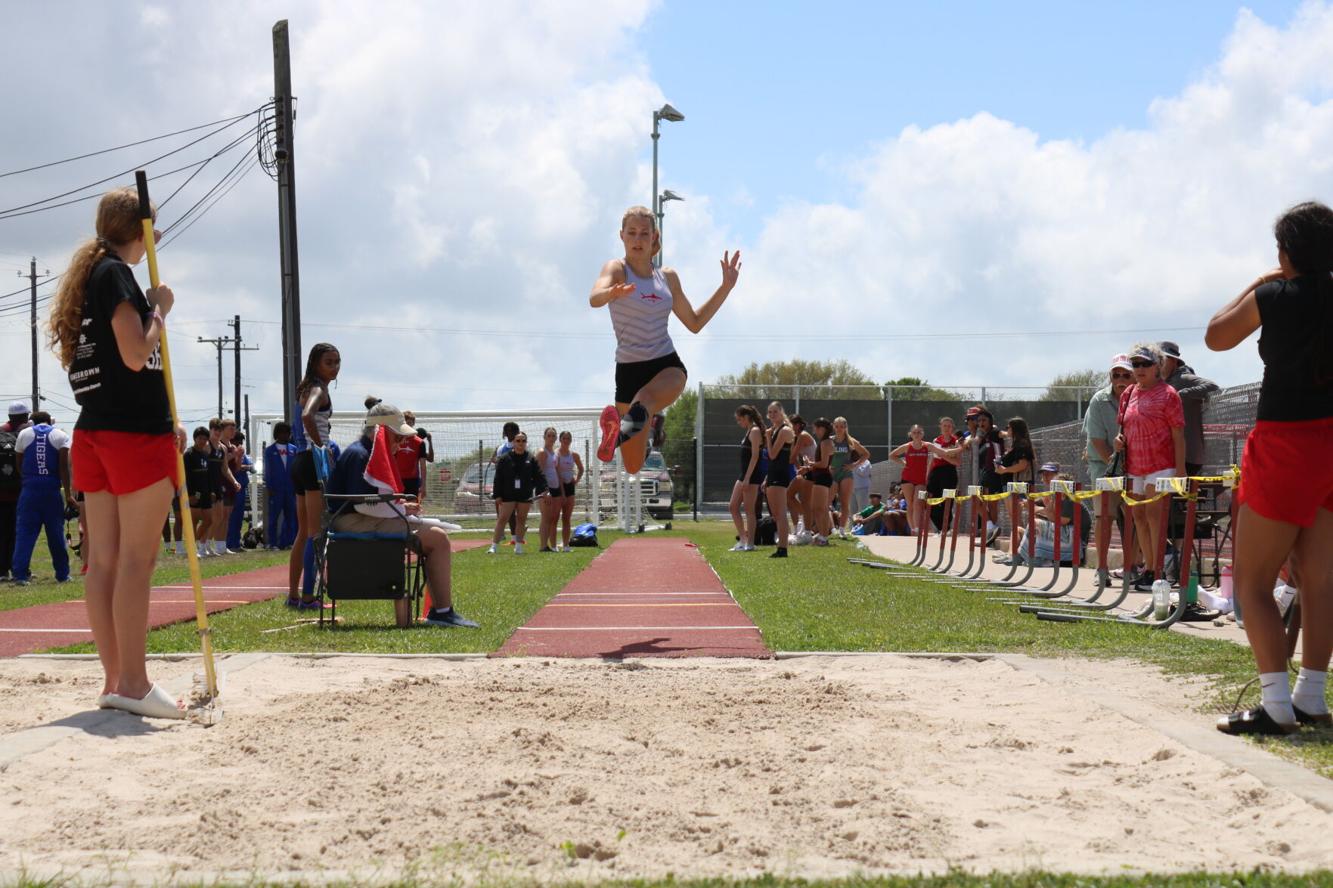 Palacios’ Audrey Obenhaus wins UIL state long jump title | Sports ...