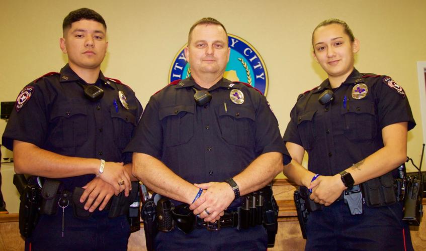 BCPD welcomes three officers to force | Community | baycitytribune.com