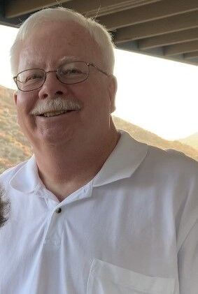 Stephen Donald Holland | Obituaries | baycitytribune.com
