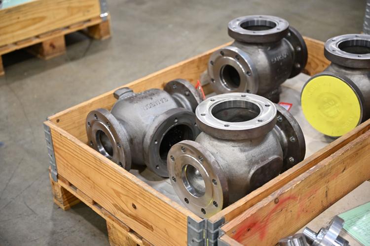 SAMSON CONTROLS cuts ribbon on Lone Star Project | News | baytownsun.com