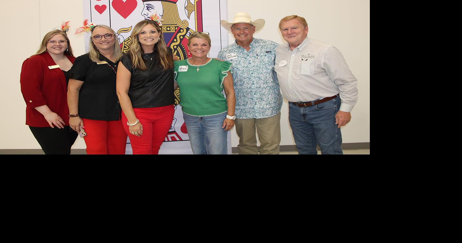 MBA Chamber deals out a good time | Lifestyle | baytownsun.com