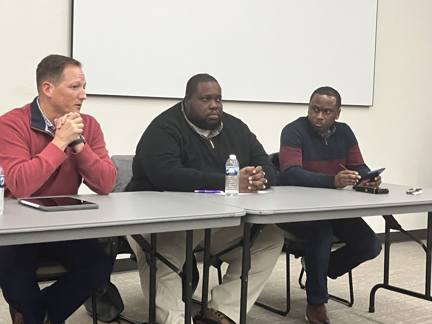 EMBEC, trains, ICE among Dist. 3 topics | Local | baytownsun.com