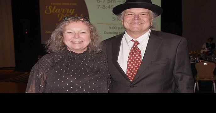 Carol Skewes and Robert Schaadt | | baytownsun.com