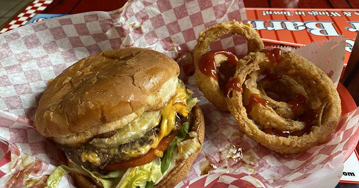 Flavor Fest: Burger Barn… so many burgers, so little time | Lifestyle ...