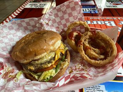 Flavor Fest: Burger Barn… so many burgers, so little time | Lifestyle ...