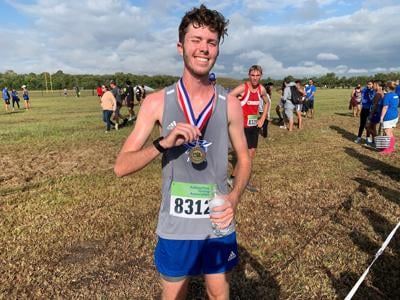 Sterling’s Glasscock shines at 17-5A meet | Sports | baytownsun.com