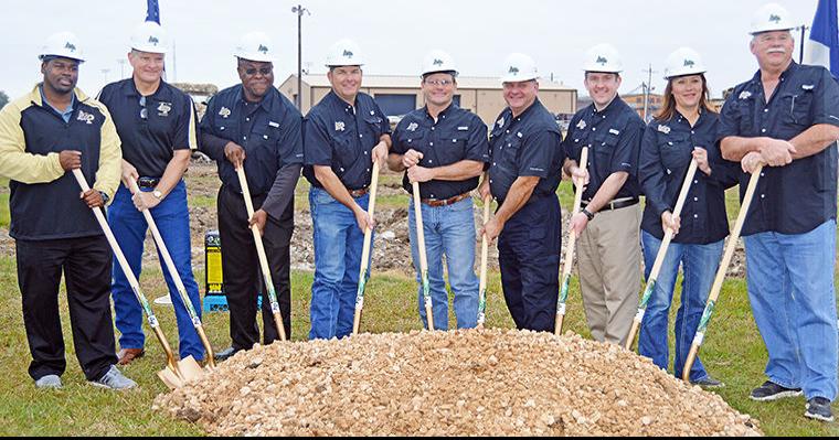 Anahuac holds groundbreaking for new football field, track complex ...