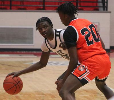 Lee Navigators end holiday break with 88-61 victory | Sports ...