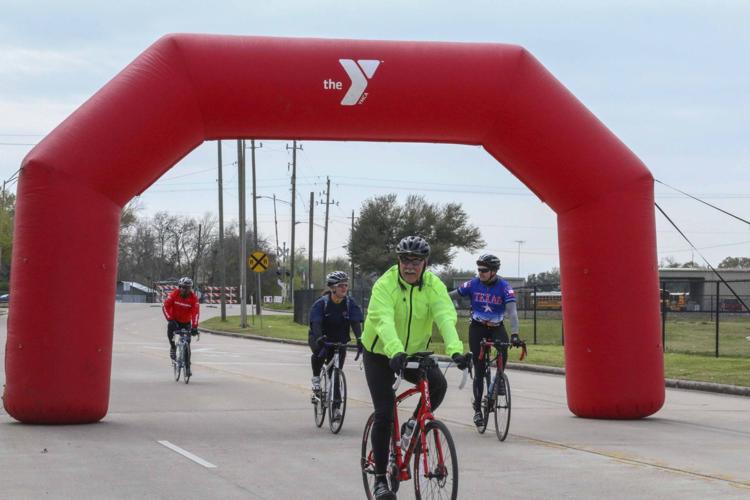 Gator Ride coasts to successful 26th year | News | baytownsun.com