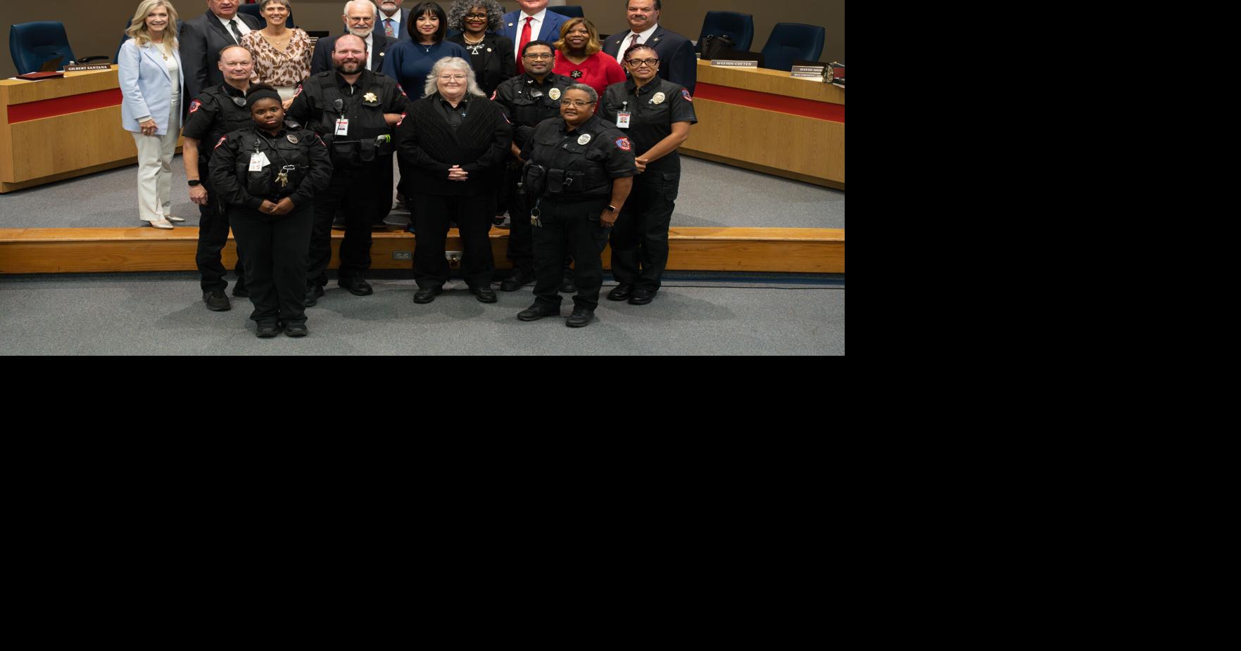 Lee College regents, faculty thank guards | Local | baytownsun.com