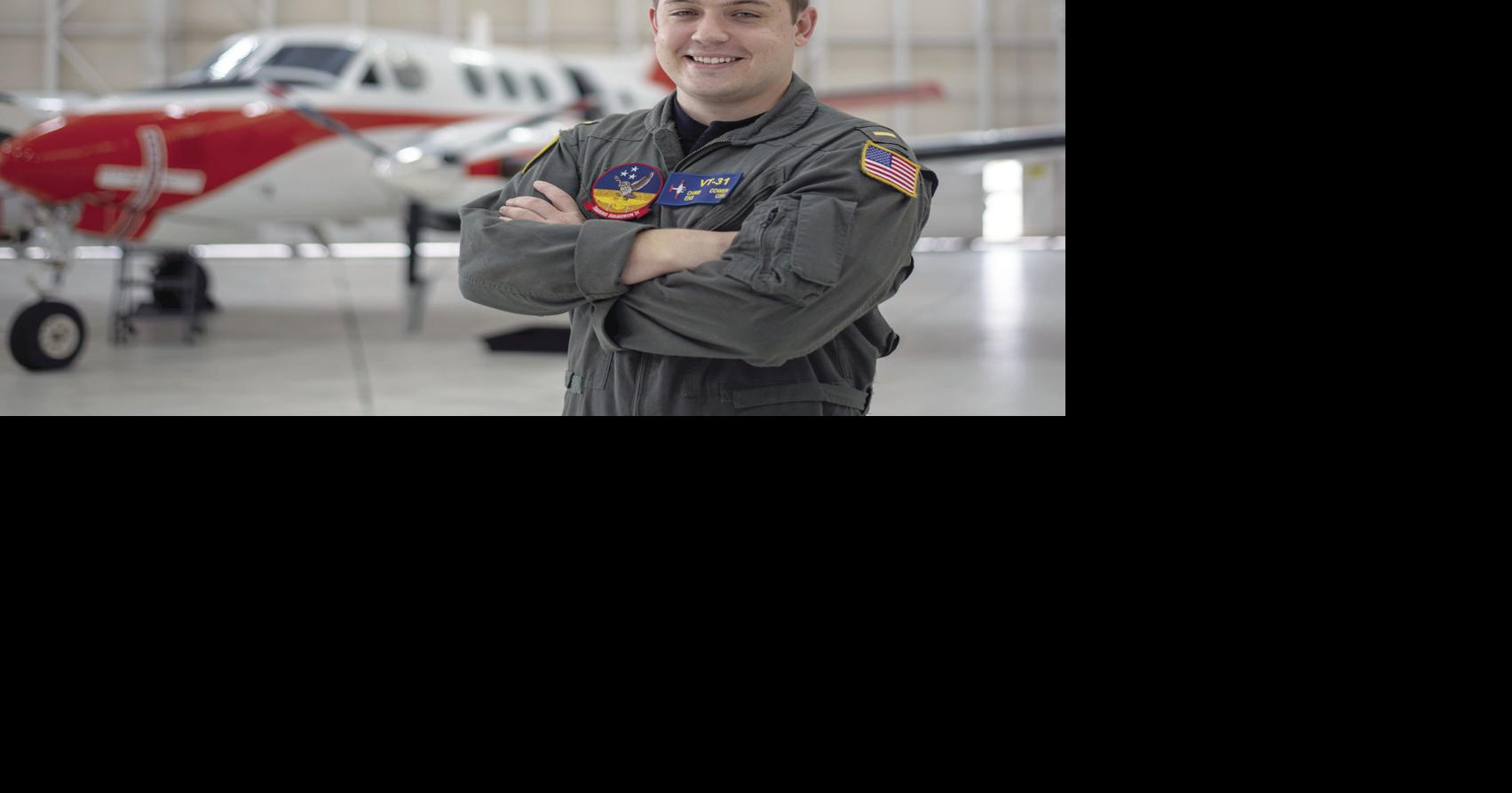 Baytown man trains to serve as the next generation of U.S. Navy aviator ...