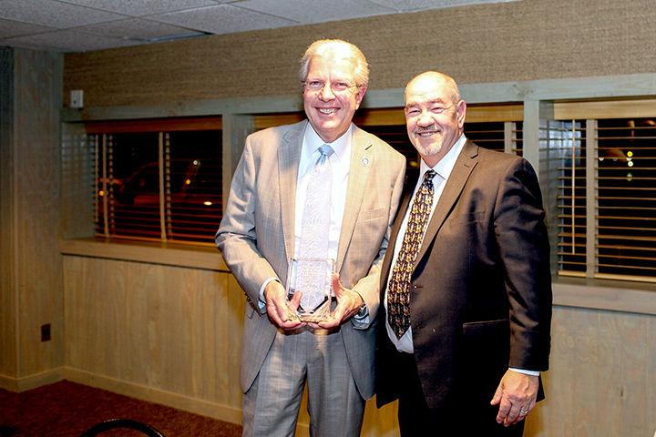Judge Coffey gets top Chamber award | News | baytownsun.com