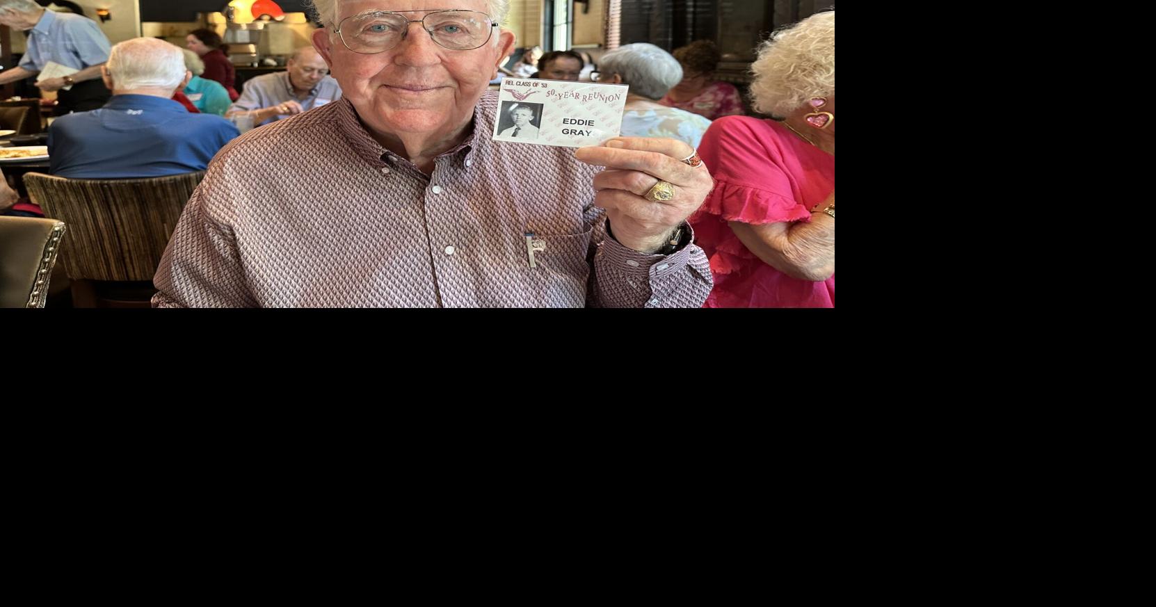 Gander grads unite to tell tales | Local | baytownsun.com