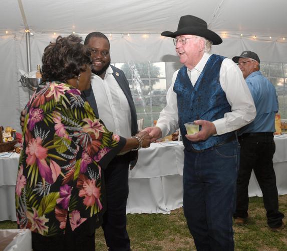 Wetlands Center Gala celebrates 25 years of nature | Local | baytownsun.com