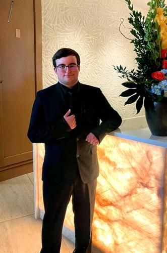 DAR honors high school seniors with Good Citizenship Awards | Local ...