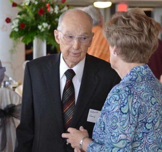 Wayne Gray honored by Heritage Society | News | baytownsun.com