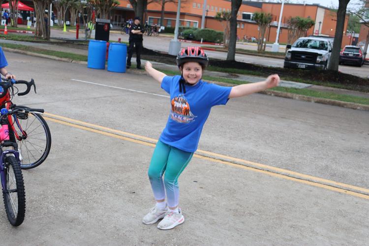 Gator Ride brightens day | News | baytownsun.com