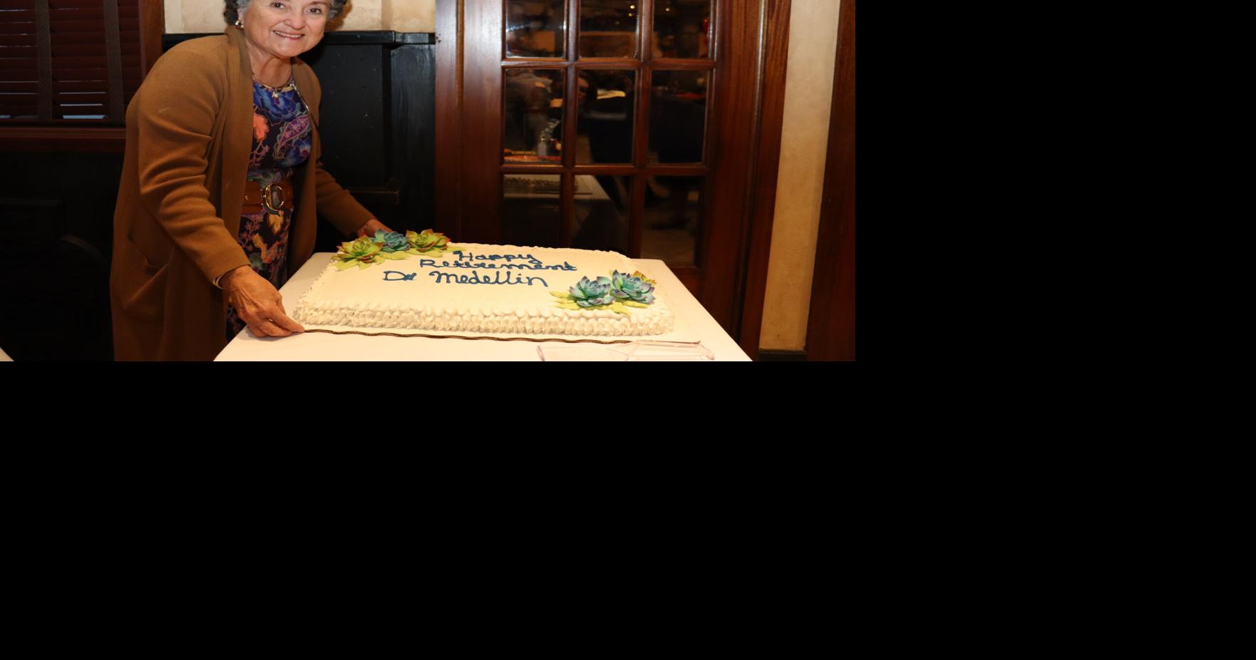 Colleagues say goodbye to retiring Baytown doctor | Local | baytownsun.com