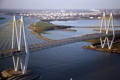 County backs ExxonMobil penalties | News | baytownsun.com