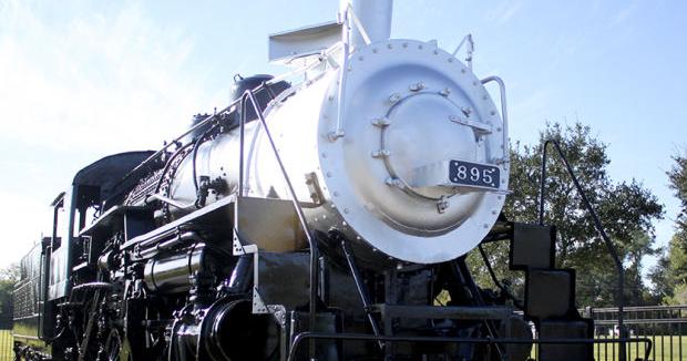 All aboard: Roseland Park train project complete | News | baytownsun.com