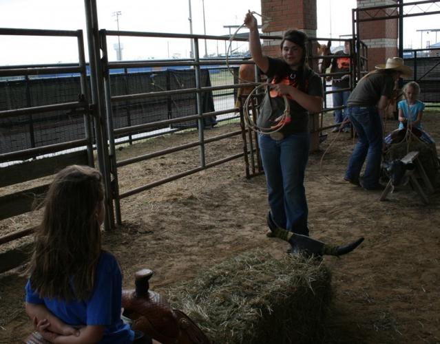 ExxonMobil sponsors Barbers Hill Ag Day | Barbers Hill | baytownsun.com