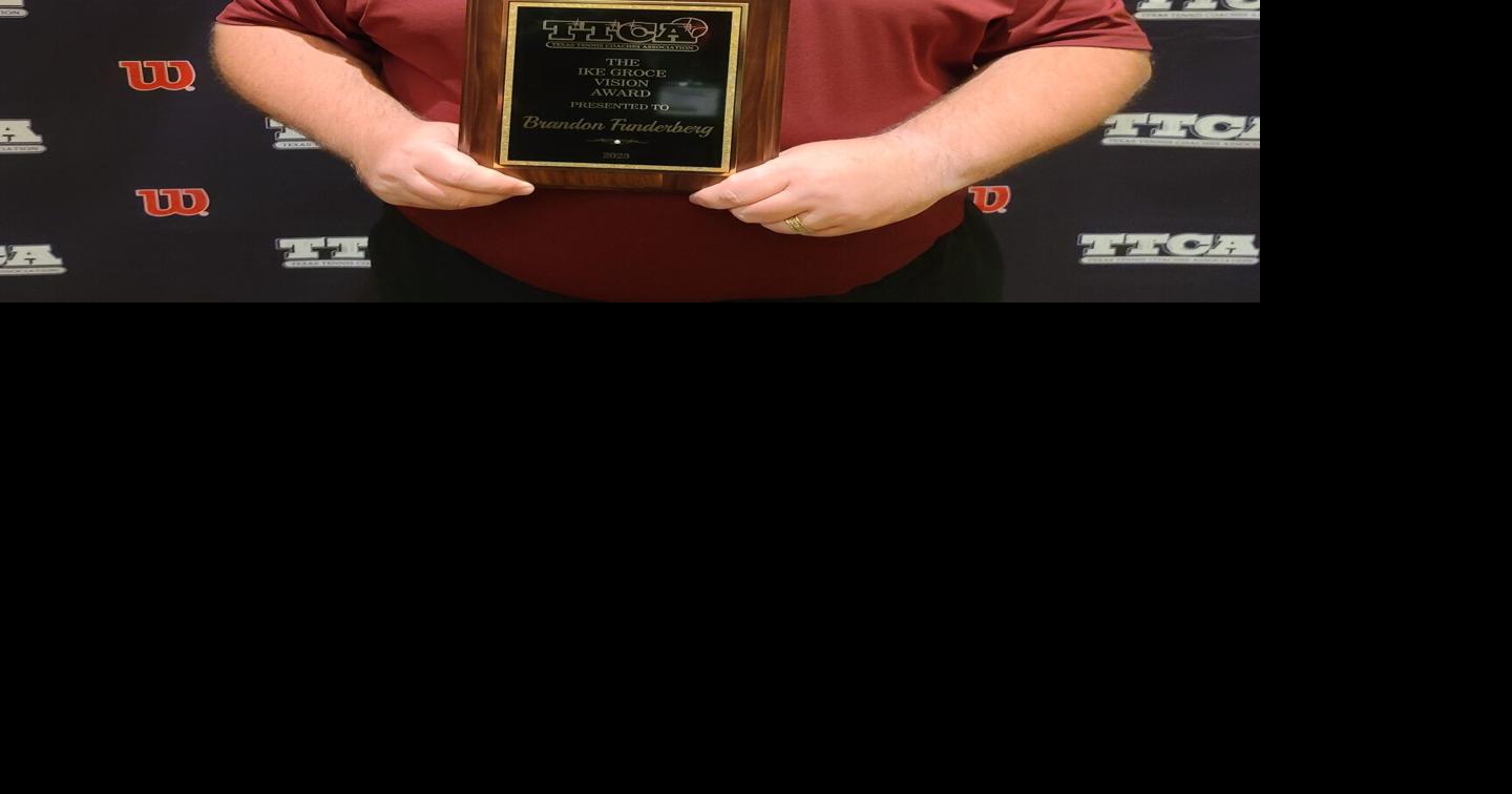 Lee tennis coach wins Groce Vision Award | Local | baytownsun.com