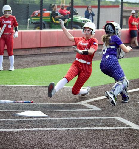 Crosby softball was all about toughness, grit | Local | baytownsun.com