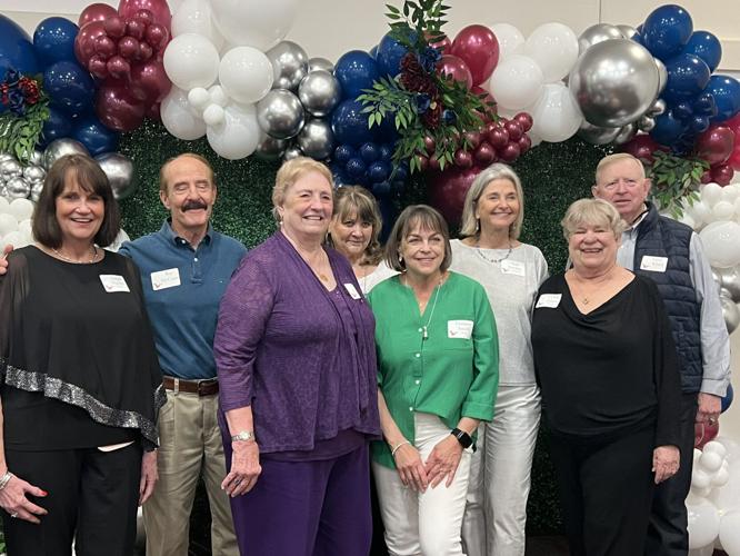 Joint 55th Baytown reunion a success | Lifestyle | baytownsun.com