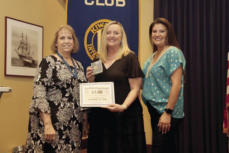 Kiwanis changing of the guard | Local | baytownsun.com