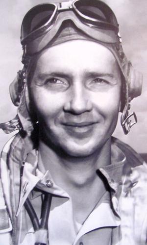 WWII vet recalls days as fighter pilot | Lifestyle | baytownsun.com