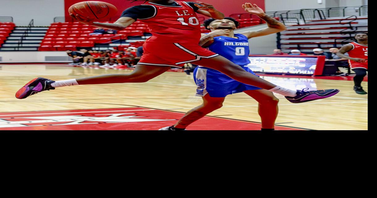 Lee Navigators in need of home success | Local | baytownsun.com